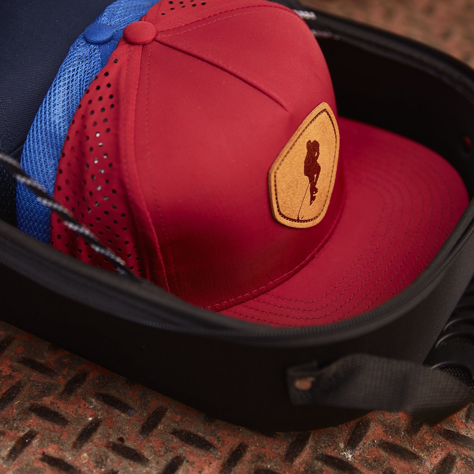 Protective 6 Hockey Hat Carrying Case for Travel – GONGSHOW GEAR